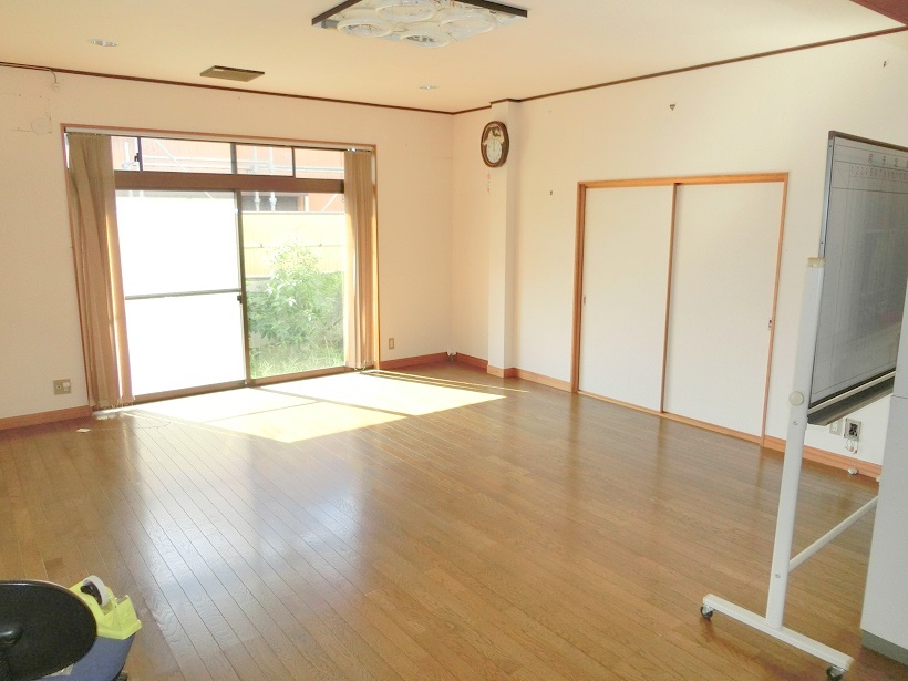 1%e9%9a%8e%e3%83%aa%e3%83%93%e3%83%b3%e3%82%b0%e3%83%80%e3%82%a4%e3%83 ...